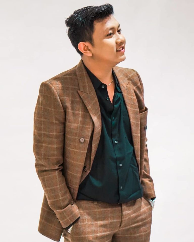 Denny Caknan - Biodata, Profil, Fakta, Umur, Agama, Istri, Lagu