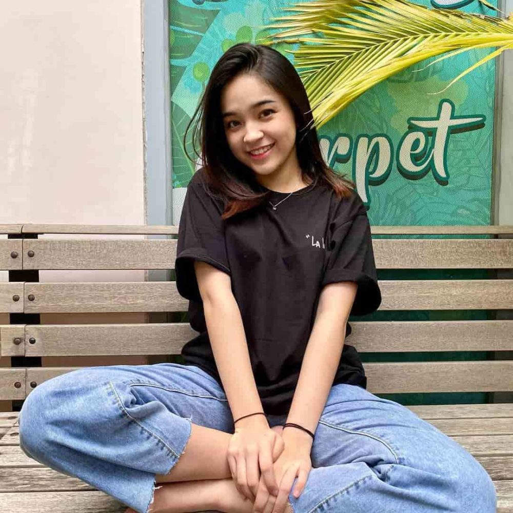 Eca Aura - Biodata, Profil, Fakta, Umur, Agama, Pacar