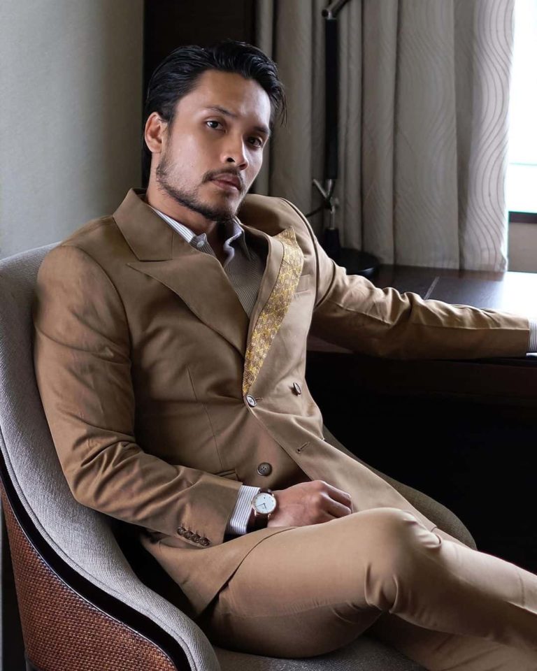 Randy Pangalila - Biodata, Profil, Fakta, Umur, Agama, Istri, Karier