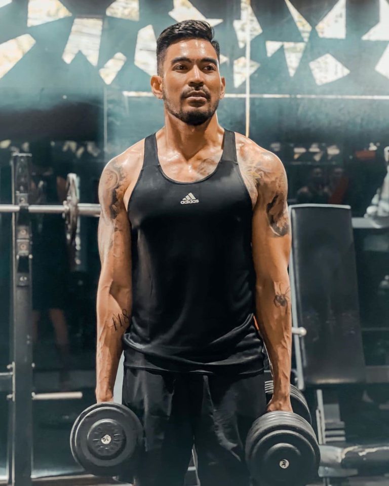 Robby Purba - Biodata, Profil, Fakta, Umur, Agama, Pacar, Karier