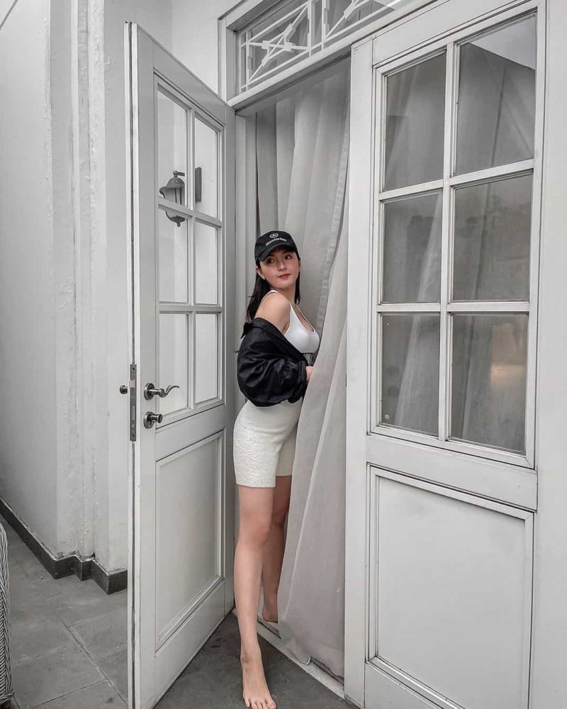 Ruth Stefanie - Biodata, Profil, Fakta, Umur, Agama, Suami, Karier