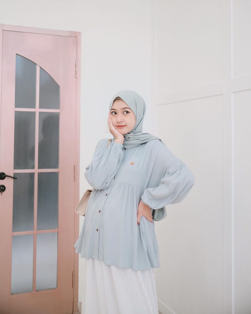 Sari Endah Pratiwi - Biodata, Profil, Fakta, Umur, Agama, Suami