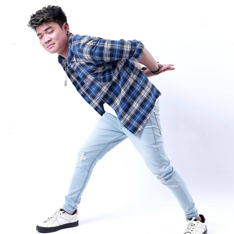 Tri Suaka - Biodata, Profil, Fakta, Umur, Agama, Pacar, Karier