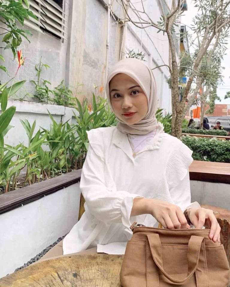 Amelia Andani - Biodata, Profil, Fakta, Umur, Agama, Pacar, Karier