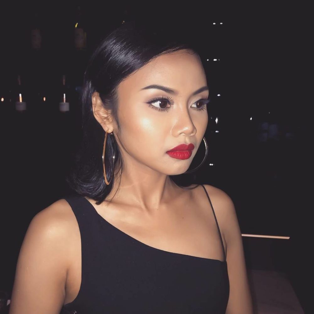 Dea Panendra - Biodata, Profil, Fakta, Umur, Agama, Pacar, Karier