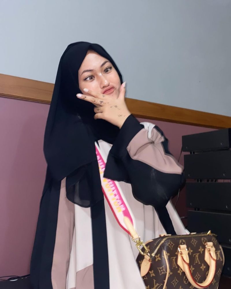 Felisa Kamiliya - Biodata, Profil, Fakta, Umur, Agama, Pacar, Karier