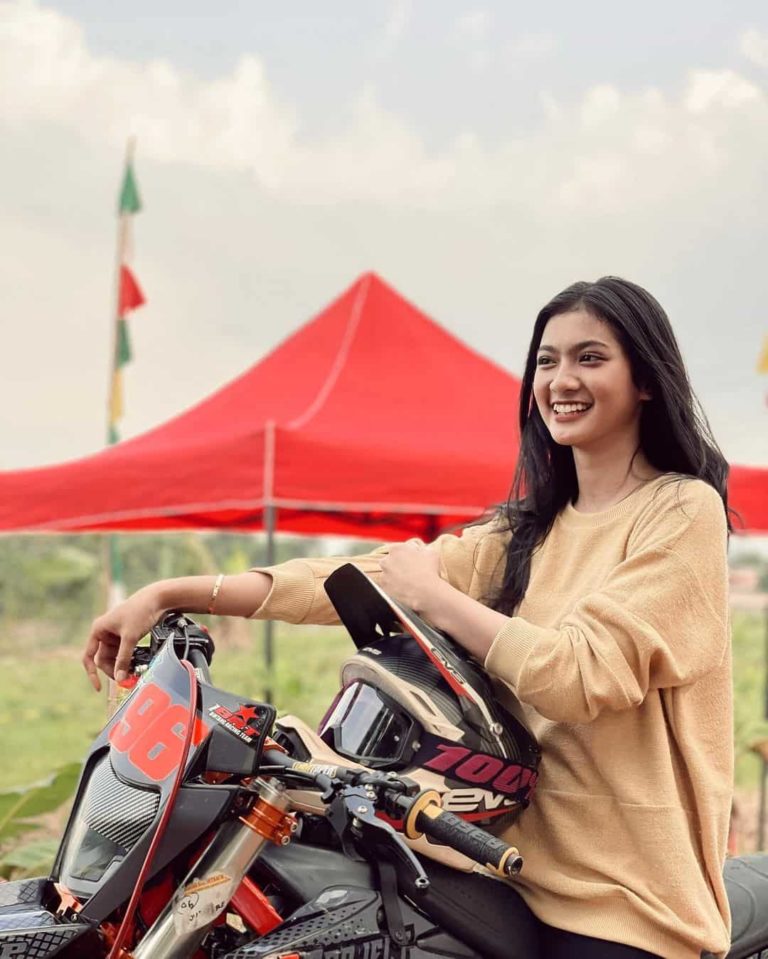 Flavio Zaviera - Biodata, Profil, Fakta, Umur, Agama, Pacar, Film