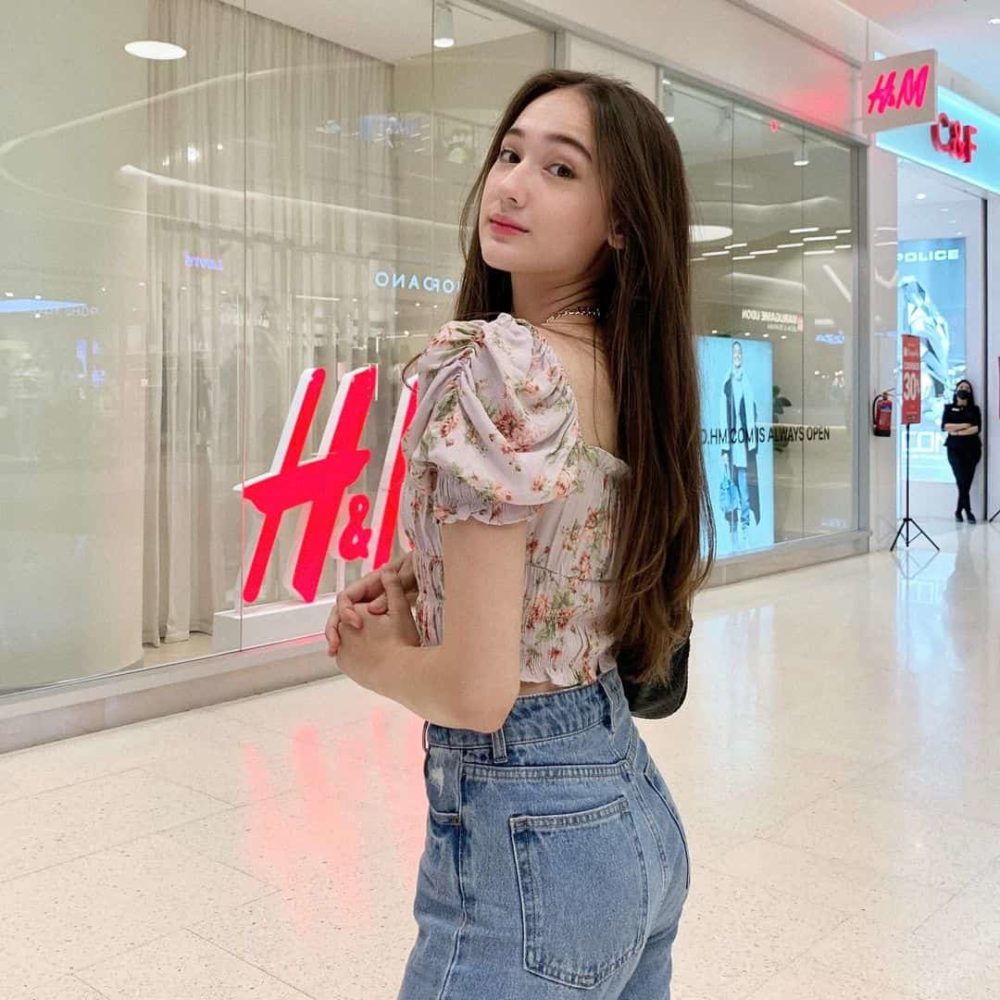 Laura Moane - Biodata, Profil, Fakta, Umur, Agama, Pacar, Film