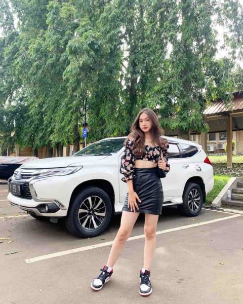 Laura Moane - Biodata, Profil, Fakta, Umur, Agama, Pacar, Film