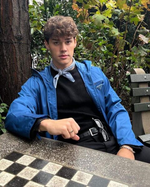 Noah Beck - Biodata, Profil, Fakta, Umur, Agama, Pacar, Karier