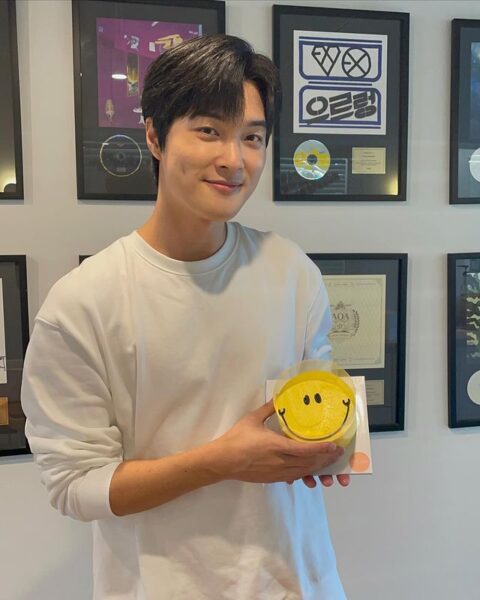 NIve - Biodata, Profil, Fakta, Umur, Agama, Pacar, Lagu - Dailysia