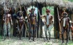 Ini Pakaian Adat Papua, Unik dan Penuh Filosofi - Dailysia