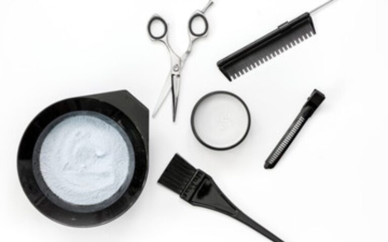 9 Tips Aman Bleaching Rambut di Rumah - Dailysia