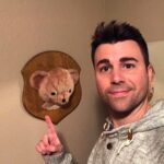 Mark Rober - Biodata, Profil, Fakta, Umur, Agama, Istri, Karier