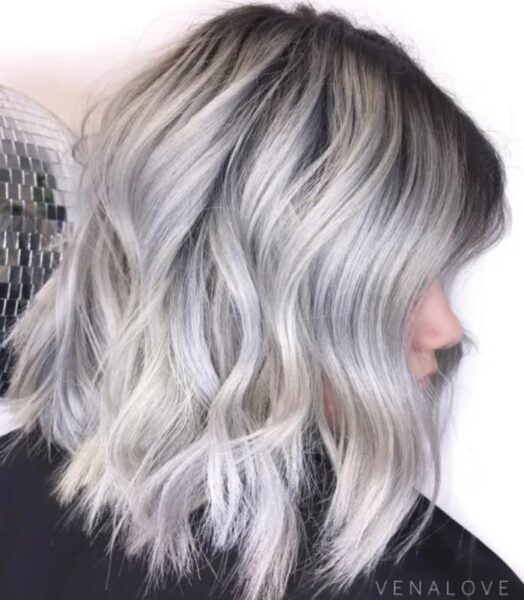 14 Model Rambut Layer Sebahu untuk Wanita, Cantik dan Lucu