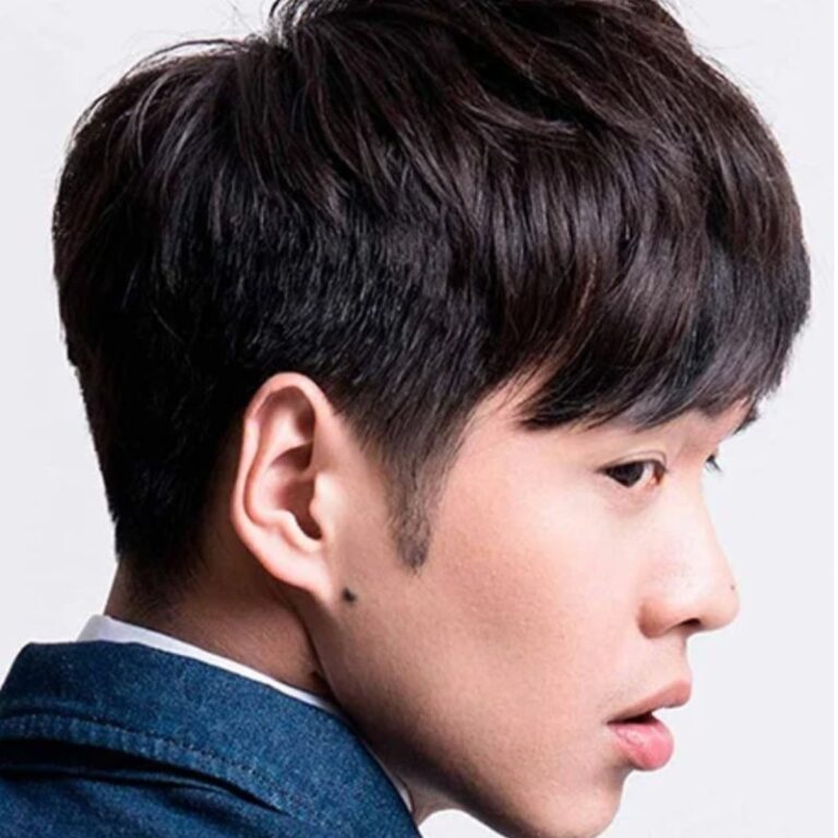 10 Model Rambut Two Block Haircut ala Pria Korea - Dailysia