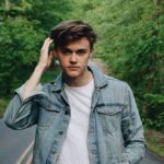 Christopher Briney - Biodata, Profil, Fakta, Umur, Agama, Pacar