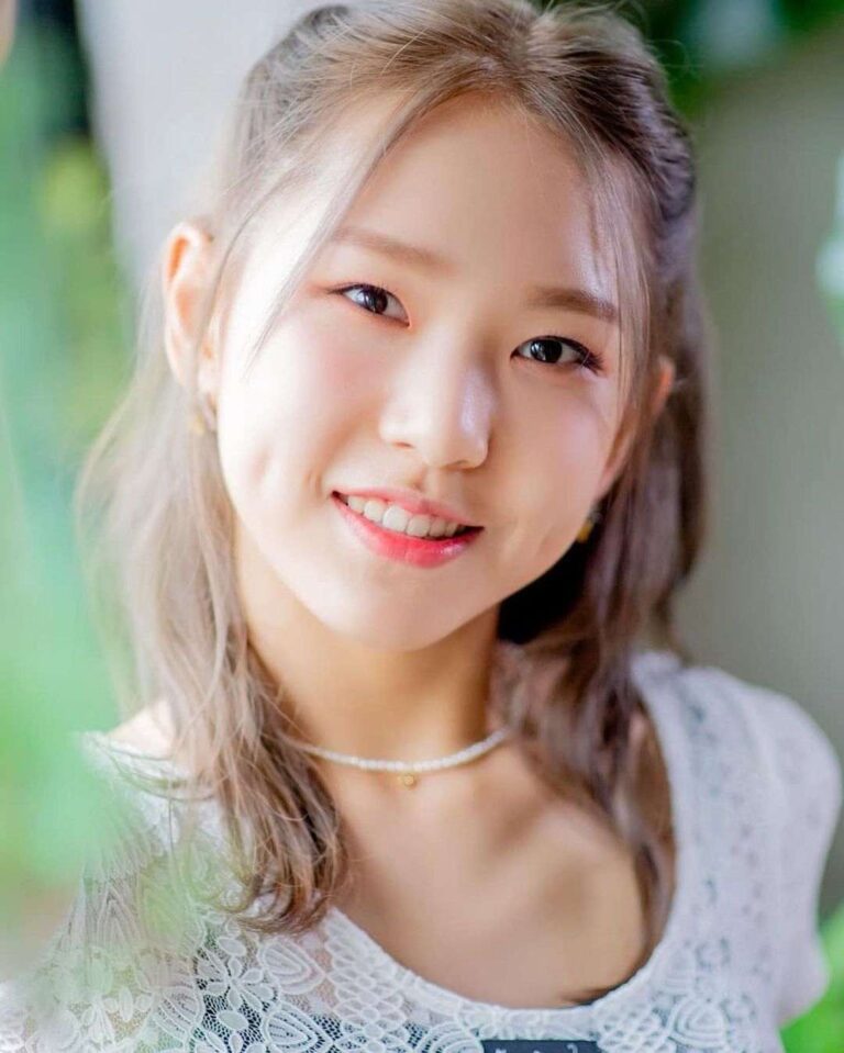 Huiyeon LIGHTSUM - Biodata, Profil, Fakta, Umur, Agama, Pacar