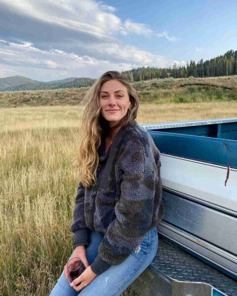 Perry Mattfeld - Biodata, Profil, Fakta, Umur, Agama, Pacar, Film