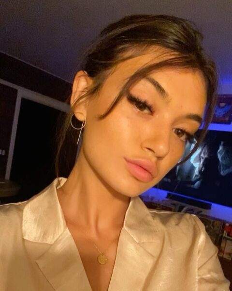 Amira Brie - Biodata, Profil, Fakta, Umur, Agama, Pacar, Karier