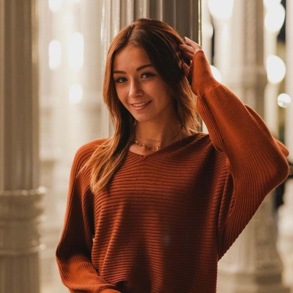 Ava Majury - Biodata, Profil, Fakta, Umur, Agama, Pacar