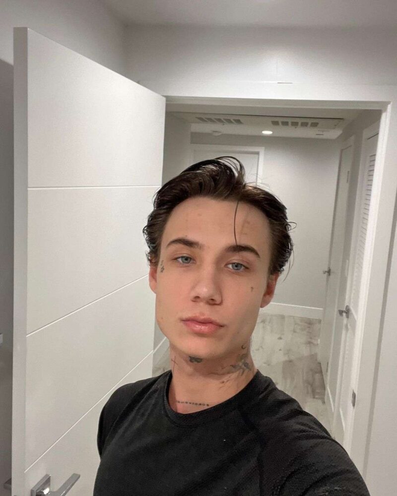 Jaden Hossler - Biodata, Profil, Fakta, Umur, Agama, Pacar, Karier