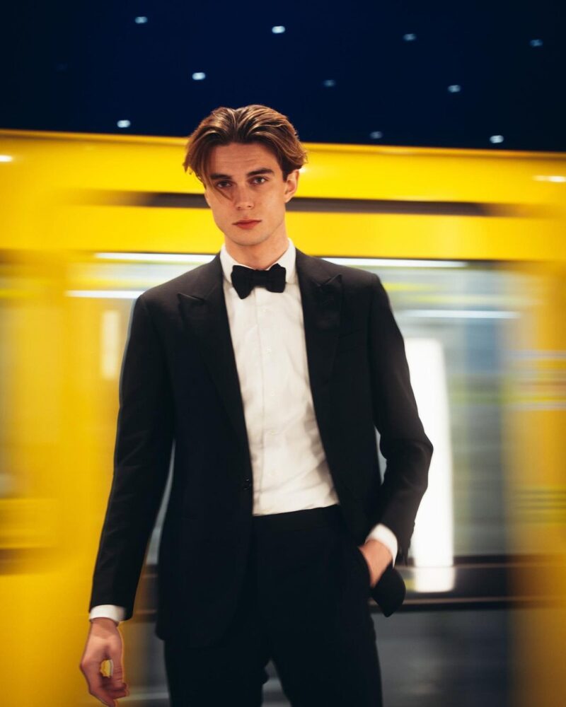 Nils Kuesel - Biodata, Profil, Fakta, Umur, Agama, Pacar