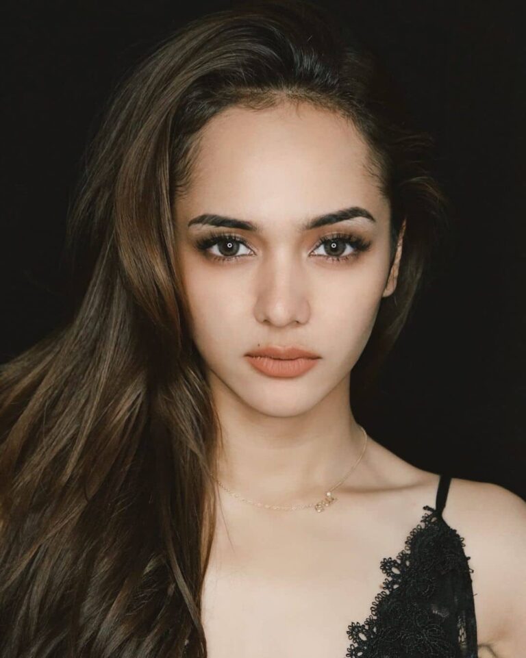 Dianda Sabrina - Biodata, Profil, Fakta, Umur, Agama, Pacar