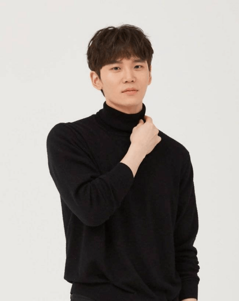 Han Joon Woo - Biodata, Profil, Fakta, Umur, Agama, Pacar