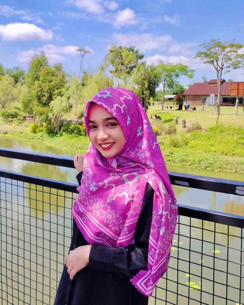 Umi Laila - Biodata, Profil, Fakta, Umur, Agama, Pacar