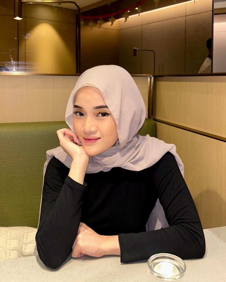 Diandra Marsha - Biodata, Profil, Fakta, Umur, Agama, Pacar